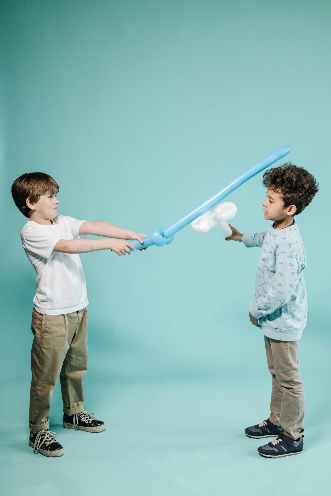 How to Make a Sword From a Balloon – Easy Guide